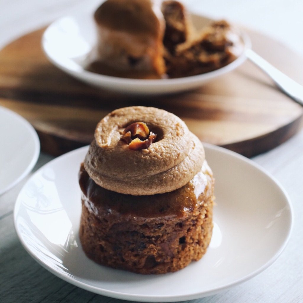 Mondo Kitchen Naked Cakes & Decorating Supplies